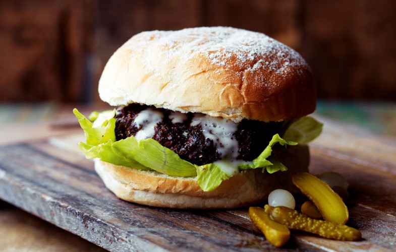 Coffee-rubbed chuck burgers - appetite magazine